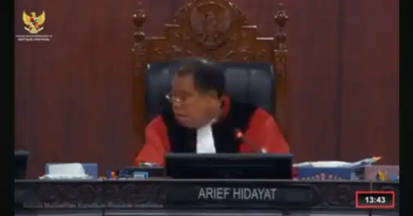 Sidang PHP Pilkada Palembang, Hakim MK Ceramahi Pengacara Paslon Fitri ...
